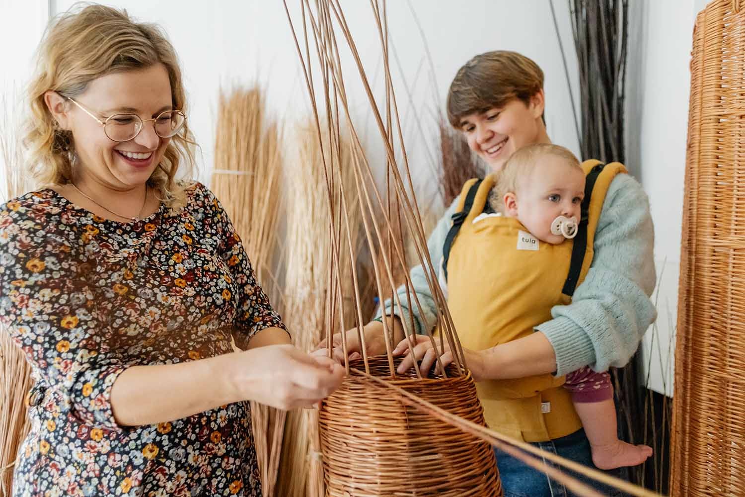 Traditional Basket Weaving Family – Baby Tula Australia